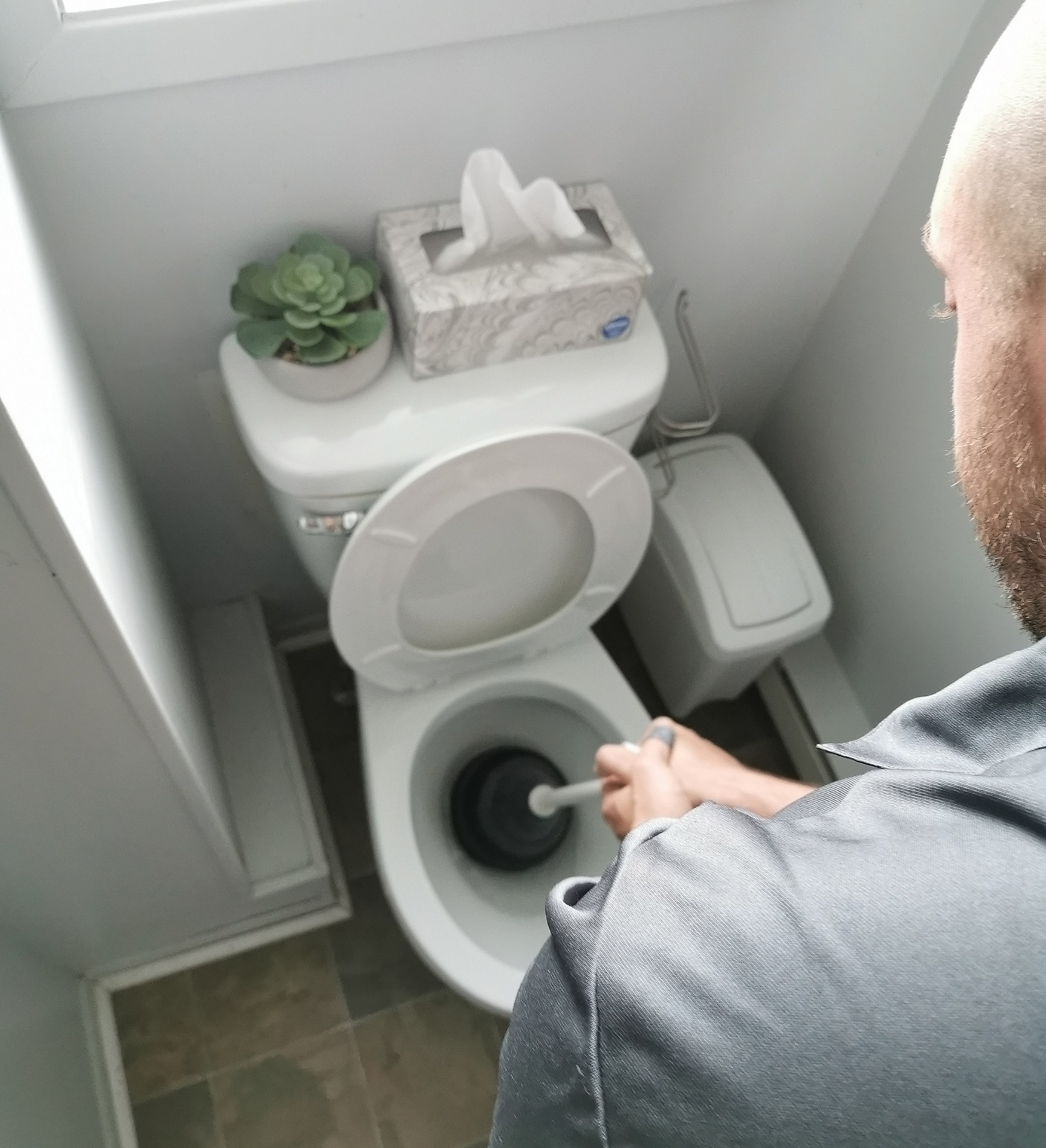 Clogged Toilet Repair Ottawa – Emergency Blocked Toilet Clearing ...